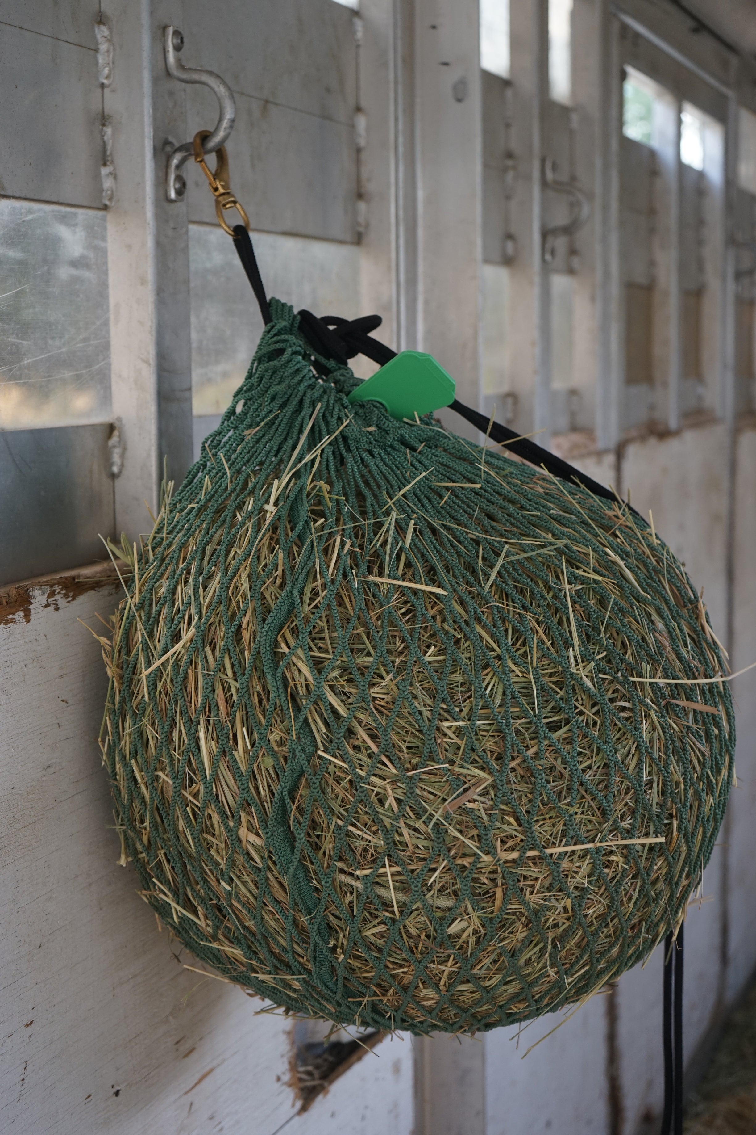 Nag Bags Hay Nets - Top Quality, Knotless Netting. – NAG Bags
