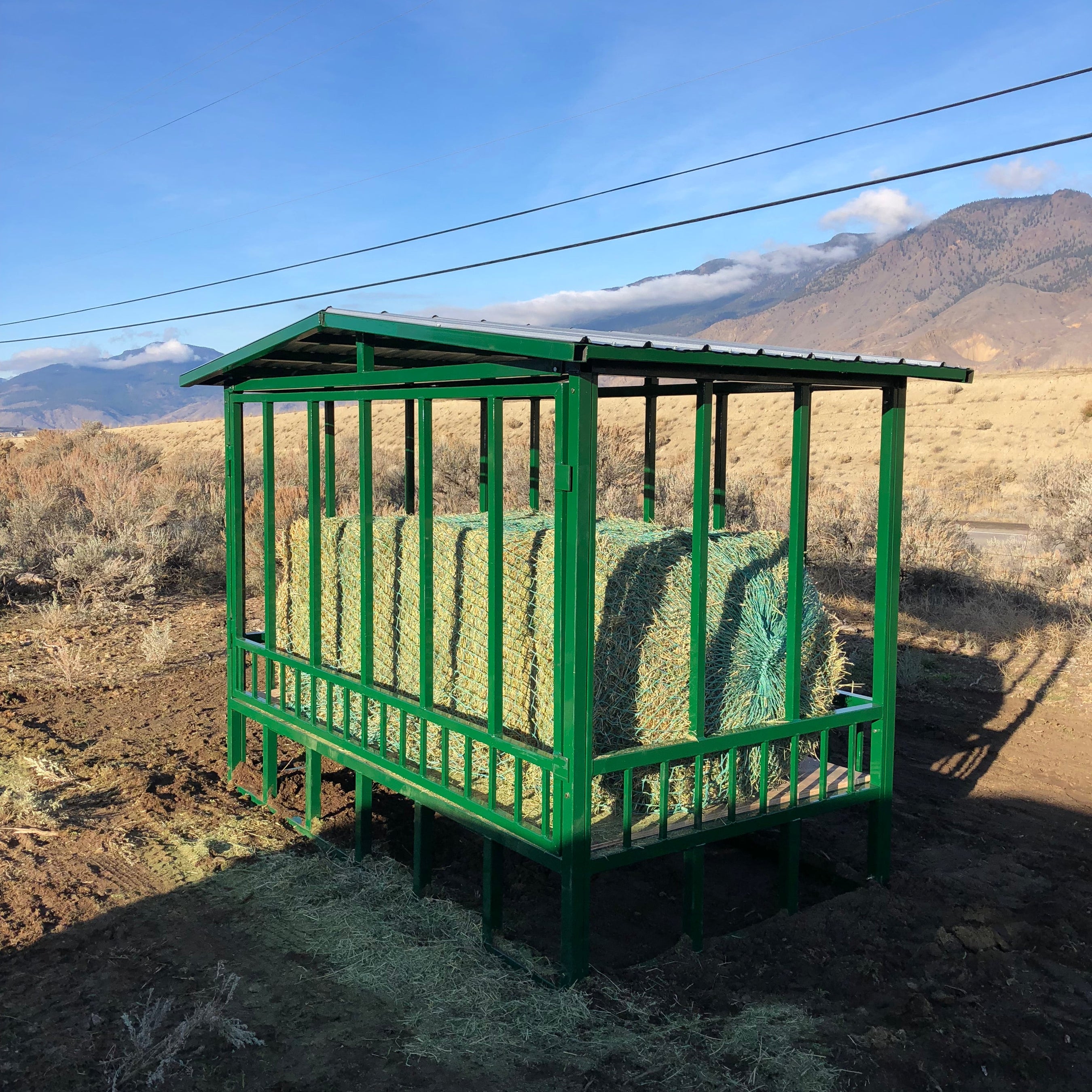 Nag Bags Hay Nets - Top Quality, Knotless Netting.